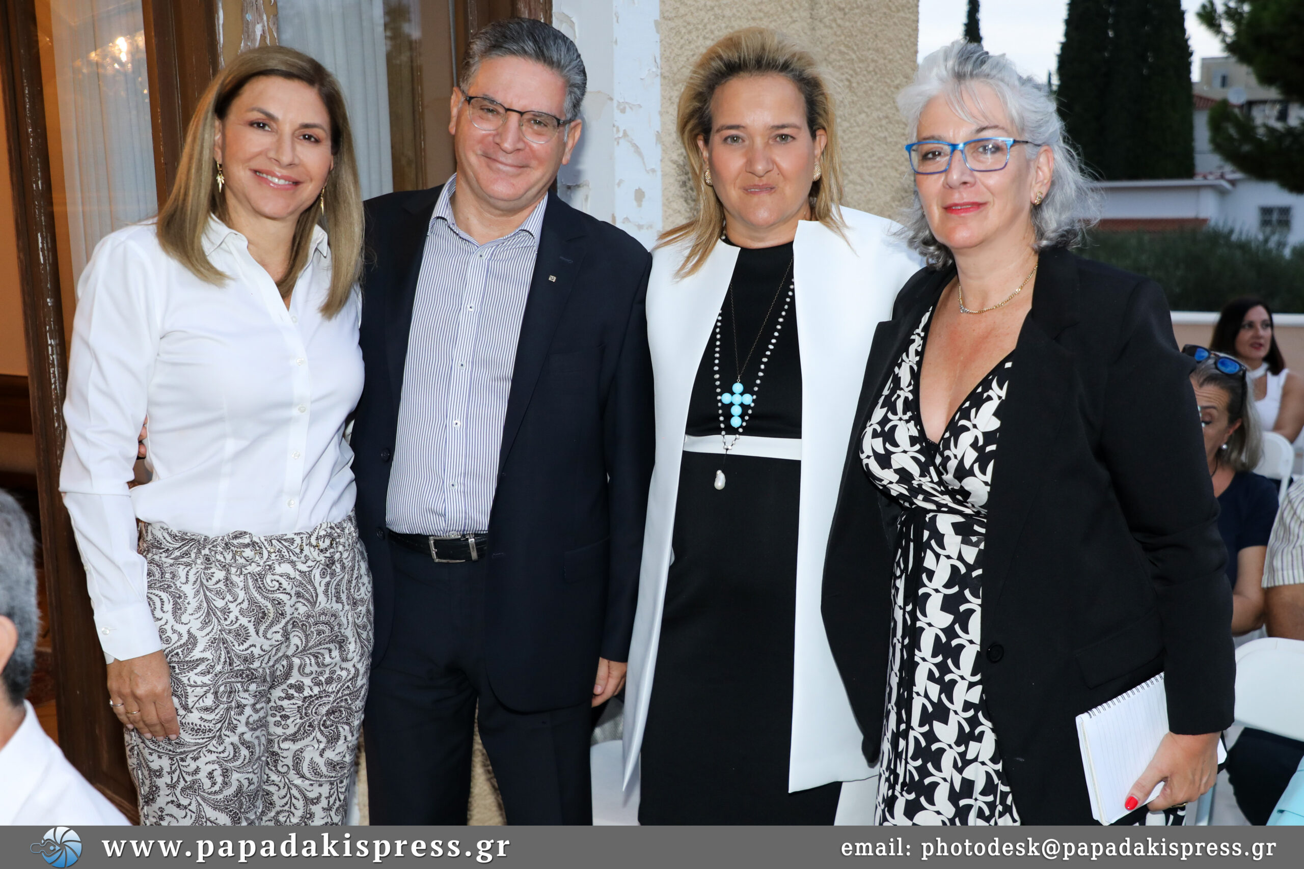 Η υποψήφια περιφερειακή σύμβουλος στον κεντρικό τομέα Αθηνών. Ελευθερία ...